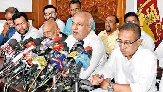 Story behind the mass resignation - Opinion | Daily Mirror