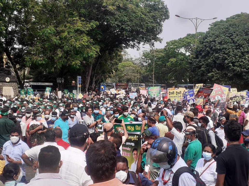 SJB protest kicks off; heavy traffic near Public Library - Breaking ...