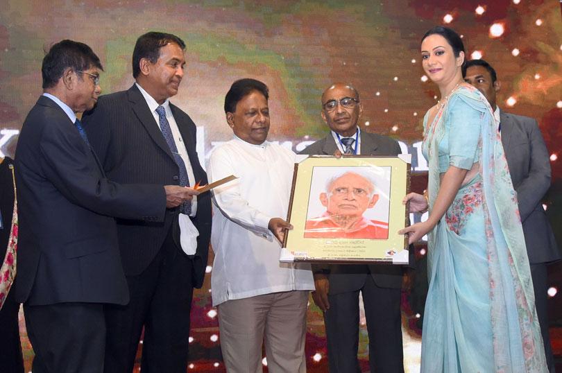 No govt. succeed by censoring media - Breaking News | Daily Mirror