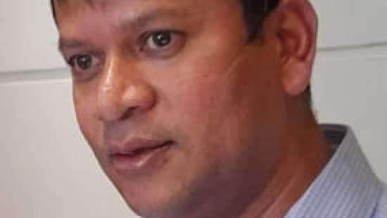 Umar confident of beating Manil to FFSL presidency - Sports | Daily Mirror