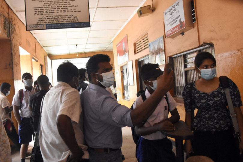 COVID forces Ragama Railway station ticket counters shut - Latest News ...