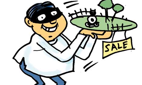 Party organizer is a fraudster - Political Gossip | Daily Mirror