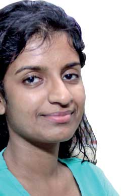 Miracle at St. Anne’s Church, Wattala - News Features | Daily Mirror