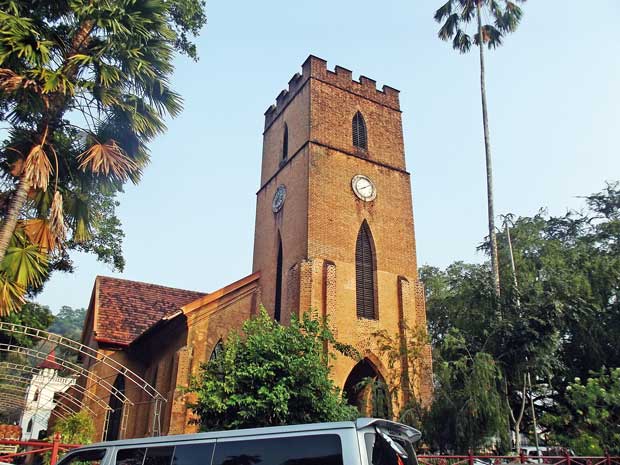 Remembering St. Paul in Kandy - News Features | Daily Mirror