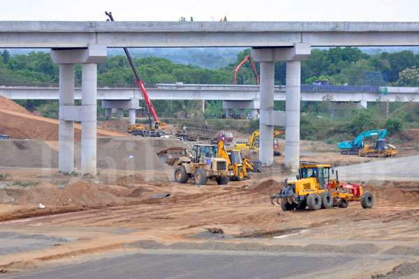 Construction of fourth stage of Southern Expressway underway - Caption ...