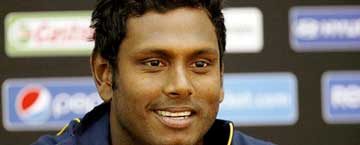 Video: Angelo wins Cricketer of the Year award - Breaking News | Daily ...