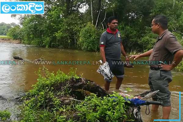 වව්නියාවේ පිරමනාදන්කුලම වැවේ බැම්ම කැඩෙයි - Lankadeepa Online