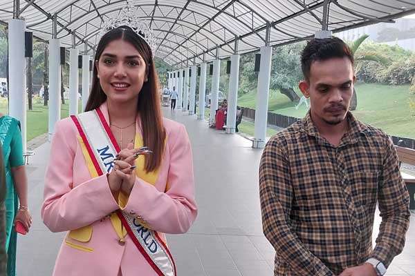 ලොව ලස්සනම බිරිය දිවයිනට - Lankadeepa Online