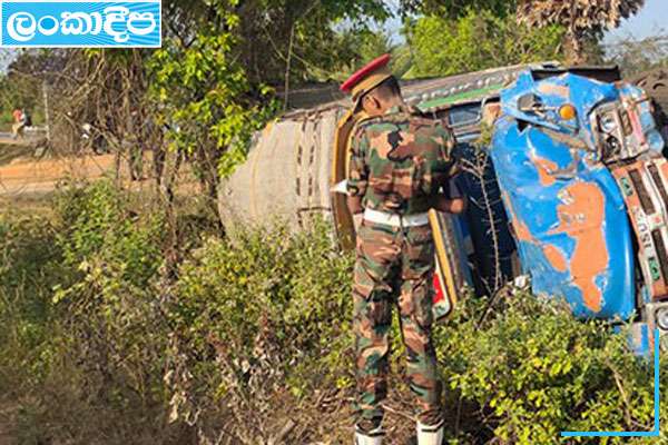 ලොරි අනතුරකින් හමුදා සෙබ‌ළෙක් මරුට - Lankadeepa Online